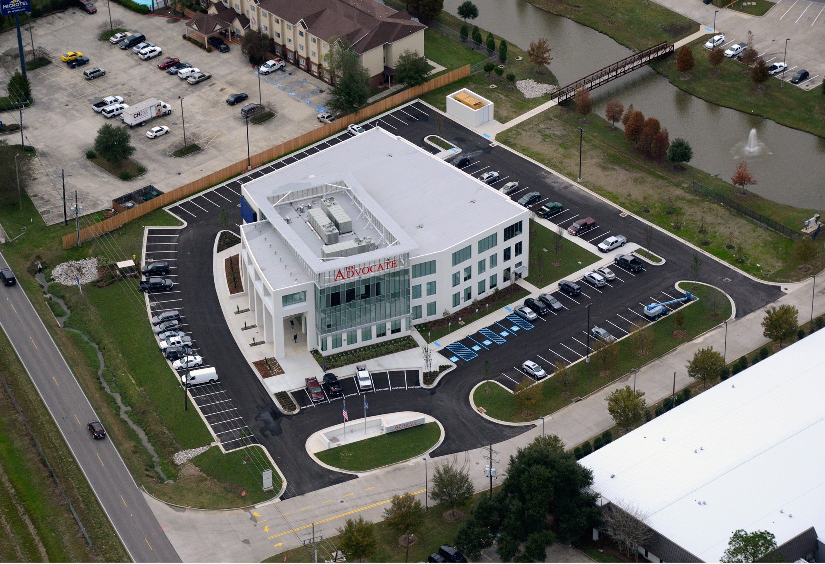 The Advocate Office Building - LEMOINE